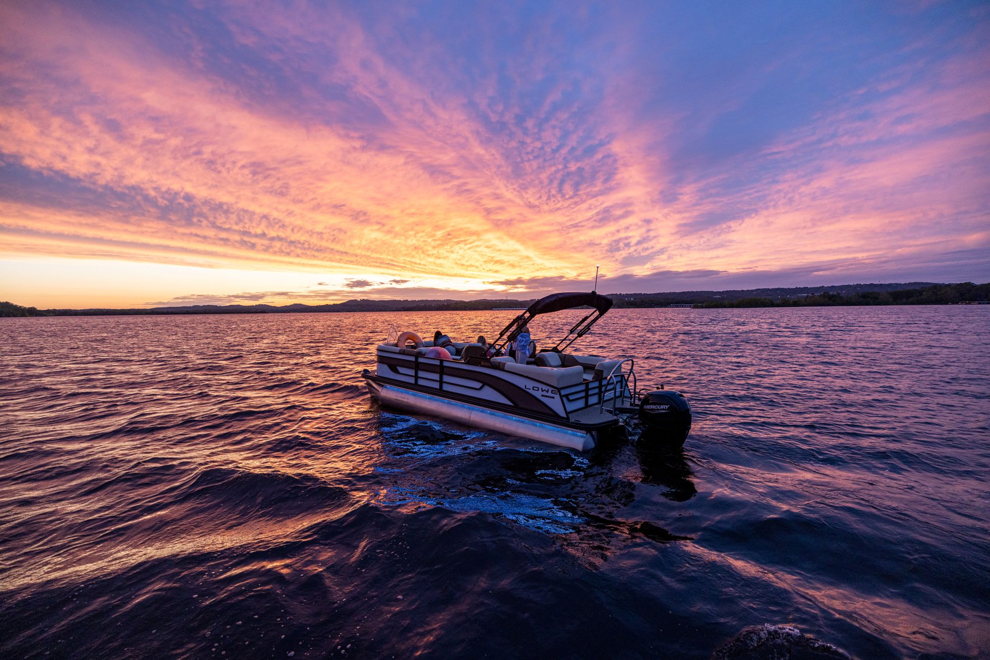 A Guide To Pontoon Boating & Cruising at Night | Lowe Boats